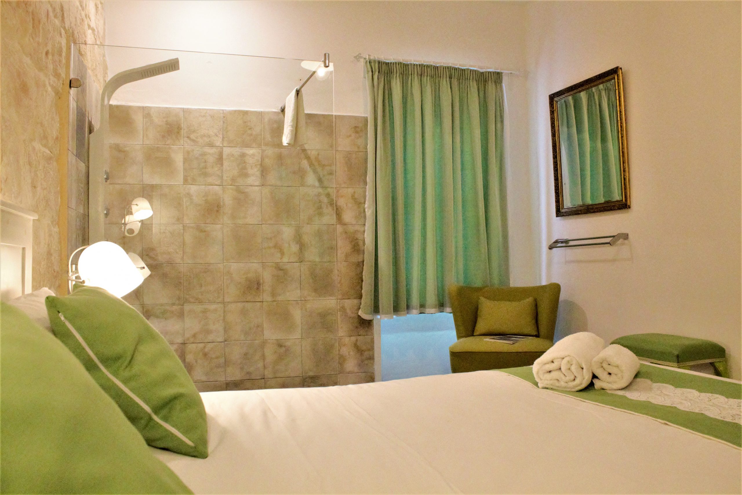 Rooms – Lemon Tree Bed & Breakfast